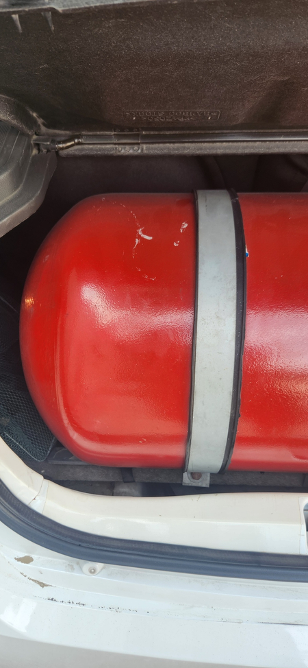Metan gaz 4 pakalena