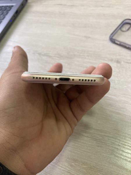 Iphone 8 holati ideal kh/a touch id ishlaydi