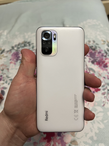 Redmi 10s 6/64 идеально