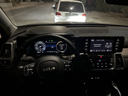 Kia Sorento 2023 yil 2,5 mator 5 kishilik kraska tozza xolati alo
