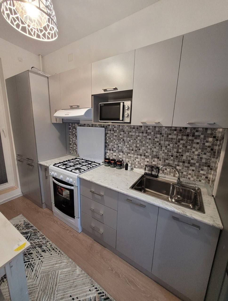 Махтумкули ЕСТЬ АРЕНДАТОР 500 НОВОСТРОЙКA 1/8/9  
Golden House кирпич
