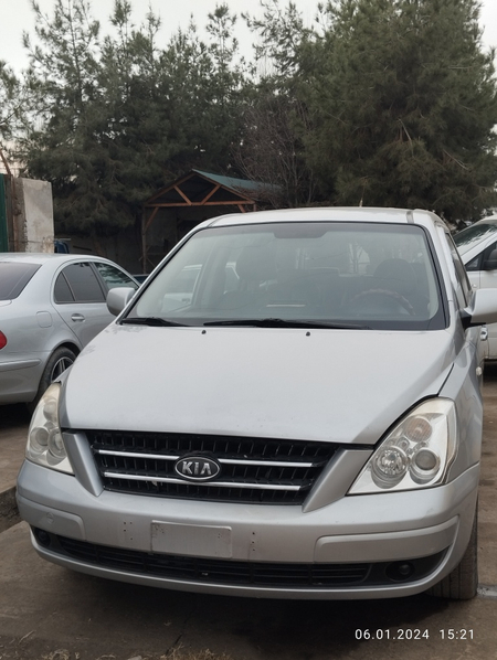 Kia karnival gx benzin metan