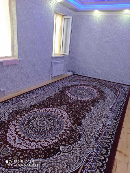 Квартира сотилади. Буюмлари билан сотилади. Нахт пулга келишамиз.