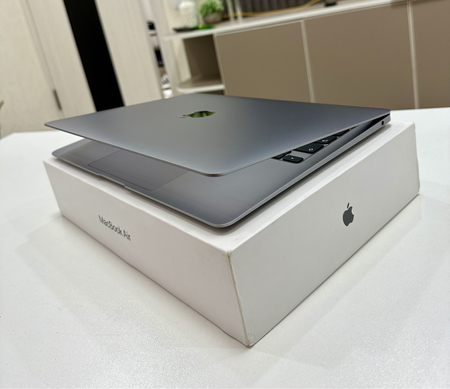 Macbook Air 2020 8/512GB ideal