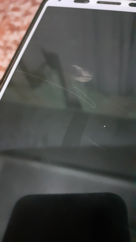 Redmi 6 sotiladi