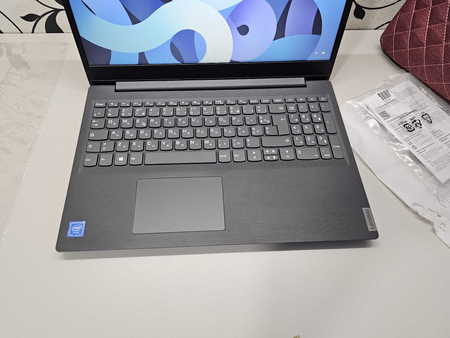ПРОДАМ Lenovo V15IGL 2024 Офисный Ноутбук DualN4020/4GB/256SSD/15.6