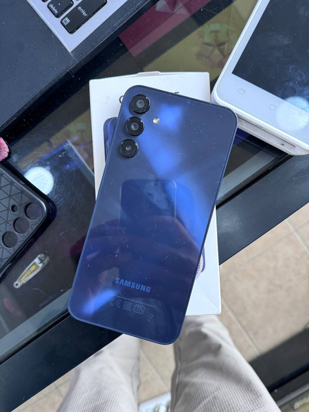 Samsung A15 Blue Black