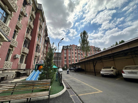 Продам ж/к Дархан 4/4/7 евро