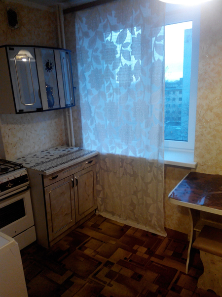 Продаю квартиру в Симферополе