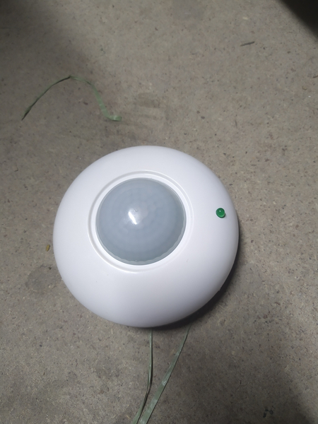 Sensor chiroq uchun