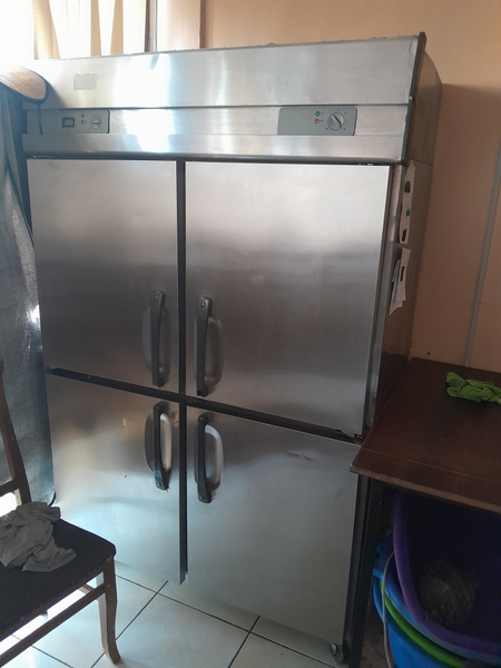 Срочно сотилади 5та оборудования 1600$