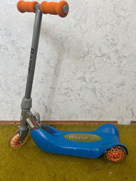 Самокат razor jr