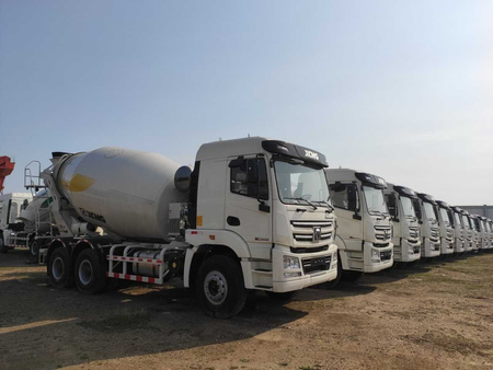 Автобетоносмеситель XCMG, дизель G12V, 12 кубовый на 6х4 шасси XCMG