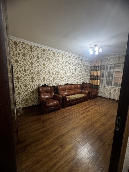 Продаётся 2в3 комнатная квартира Кара камыш 2/5Аъло туйхона