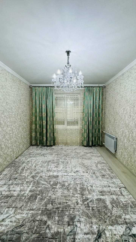 Чиланзар  район!  Новза  .2/4/5.  кирпич   77 серия,   65 m²