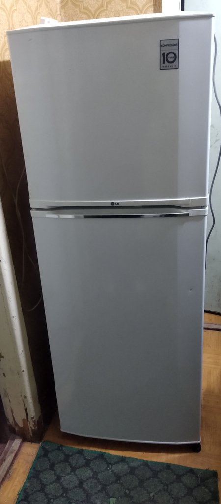 Продаю холодильник LG