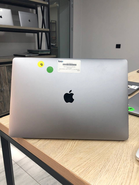 Американский MacBook pro