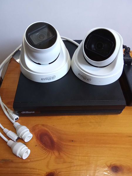 Продаю Dahua XVR 4 канальный