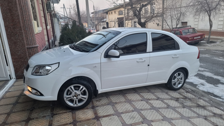 Nexia 3 white LTZ