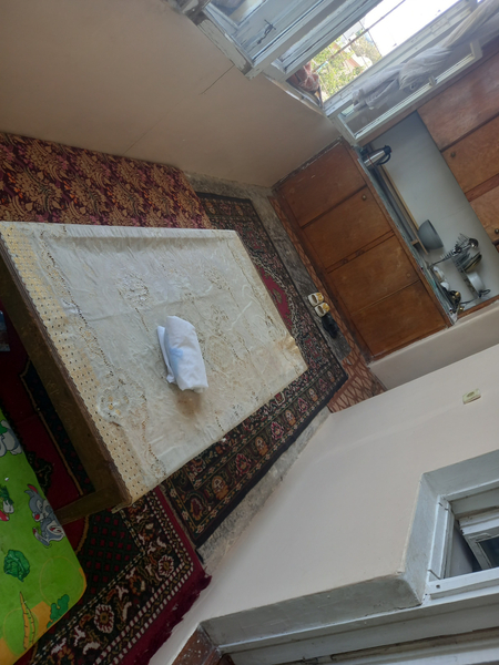 Ijara uzoq muddatga 4ta qiz kerak 3 xonali bir xonasi beriladi
