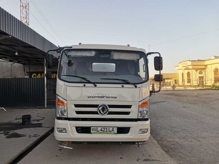 Dongfeng Suv tashish Mashinasi. 33000 probek. Dizel yoqilg\\\'i