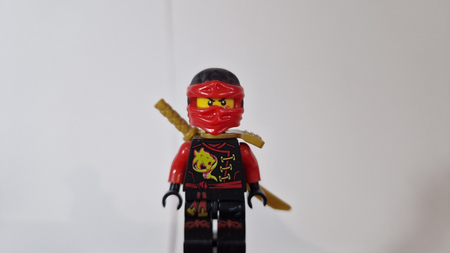 Продаю Lego ninjago имеется коробка и инструкция