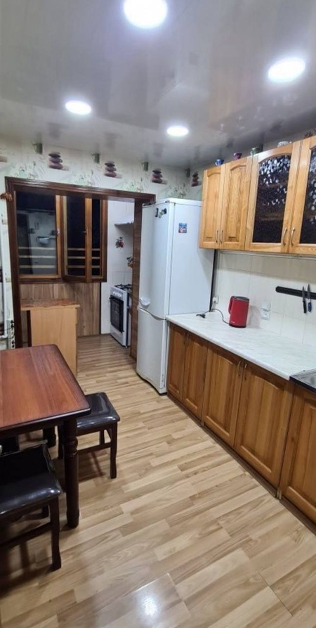 Сдается квартира Чиланзар 9квартал 3/4/4 ор-р РУВД