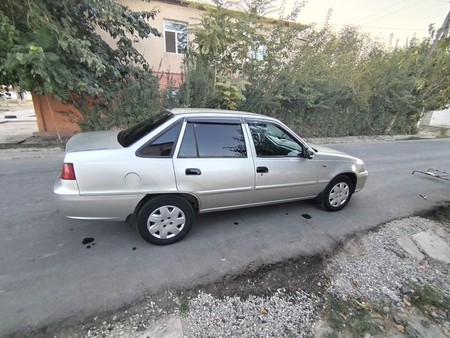 Нексия 2 сотилади