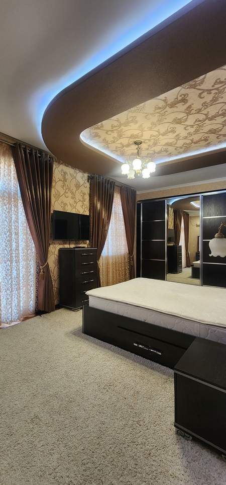 Юнусобод 17кв Golden House 3комнатная 108квм +мебель техники