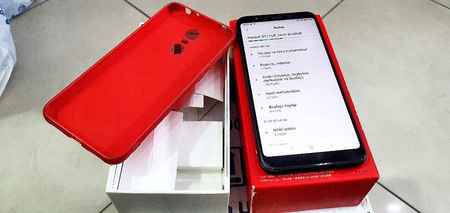 Redmi 5 plus 4/64 gb