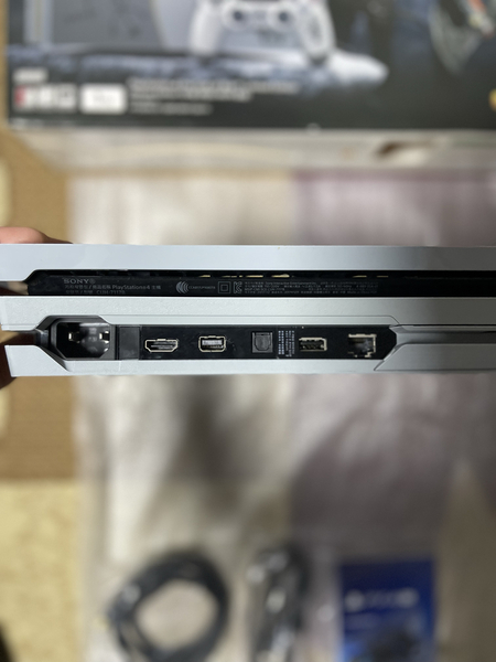 Sony Playstation 4 Pro limited edition
