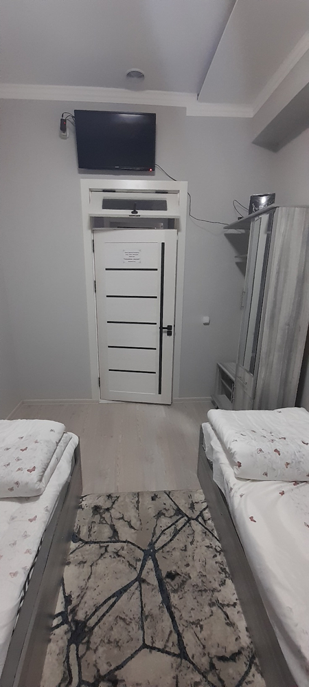 HOSTEL markazda joylashgan