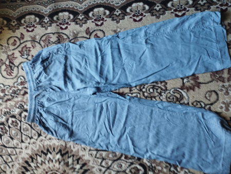 Qizlar uchun shim 9-11 yosh