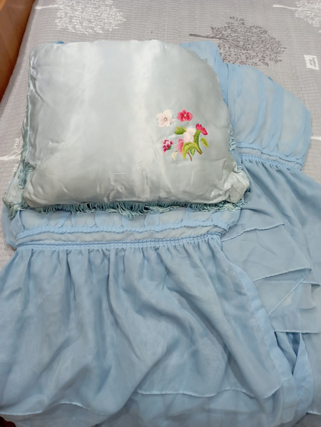 Покрывало на кровать