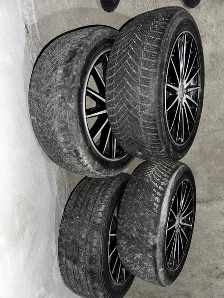 205.50.R16 Vossen diska
