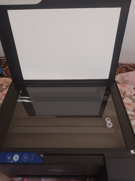 Noutbook hp. Printer epson