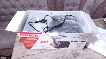 Мясорубка MEGA MMG-306