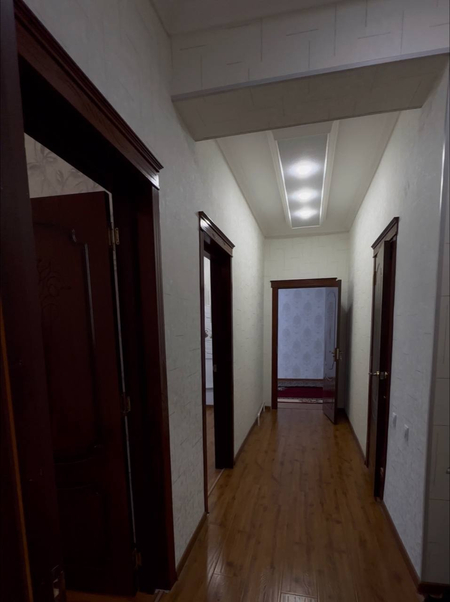 Uy sotiladi. Navoiy shahar 2 xona ZGG Firma
2 xonali 
4 etaj 
Yangi do