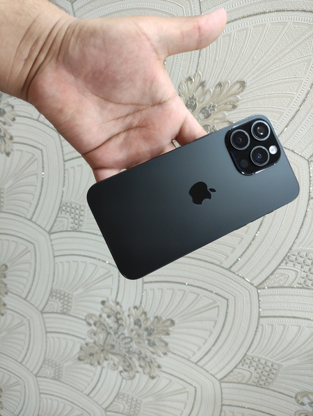 Iphone 15 Pro Max 1 TB Ideal holatda KOPIYA 100%yomkst LL/A