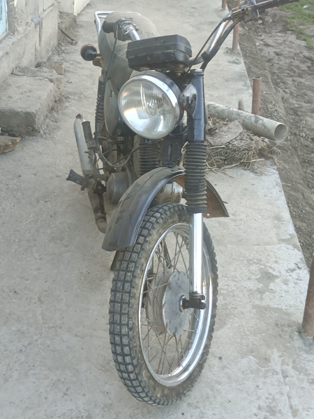 Minski motosikl    zoʻr