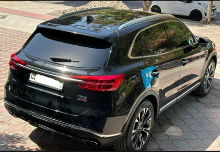Hongqi HS5 4 AWD сотилади