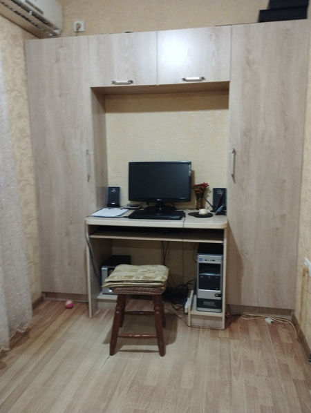 Продается 3 комнатная квартира в центре