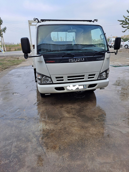 Isuzu sotiladi yurgani 57000km gaz