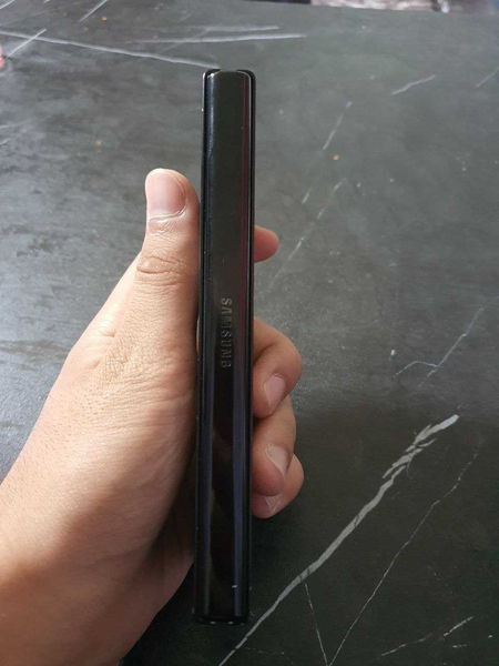 Samsung Galaxy Z Fold 3 + 5G,   8/256 gb