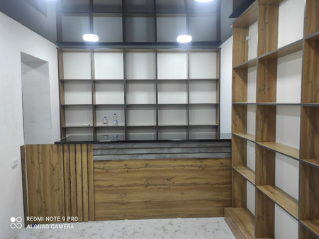 Magazin uchun mebel