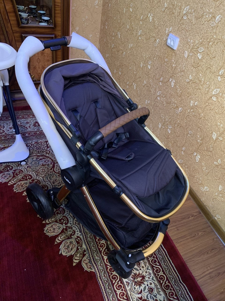 Детская коляска 3 в одном