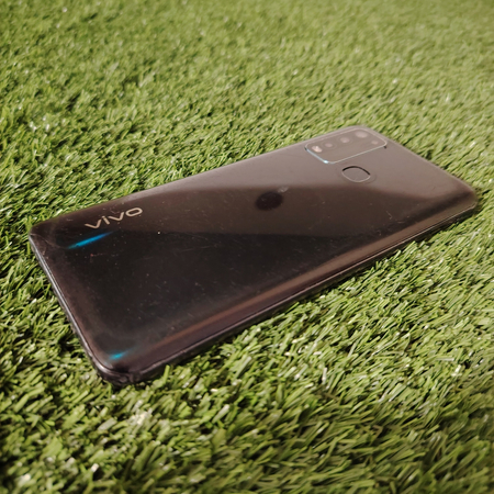 Vivo Y30 sotiladi