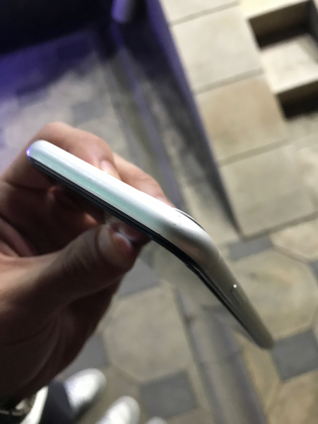 iPhone 11 в белом цвете