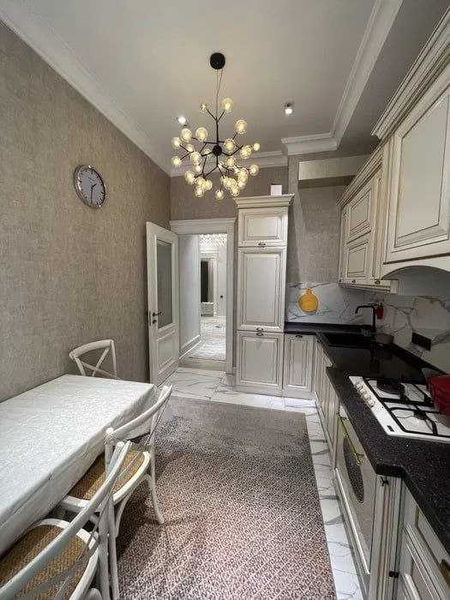 Срочно сдается 3х-ком на Чиланзар-4кв, метро Новза. Новостройка