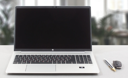 Новый Ультратонкий ноутбук HP Probook 455 G9 AMD Ryzen 5 Metallic 15.6